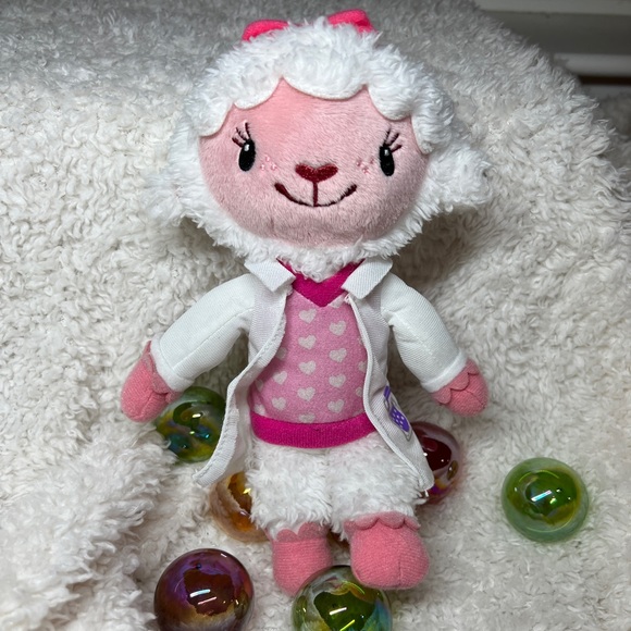 Disney | Toys | Disney Doc Mcstuffins Junior Hospital Lambie Plush W ...